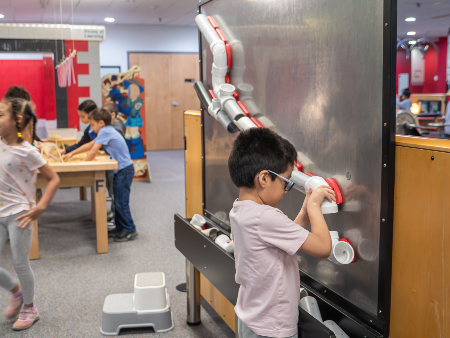About Us – Reading Science Center